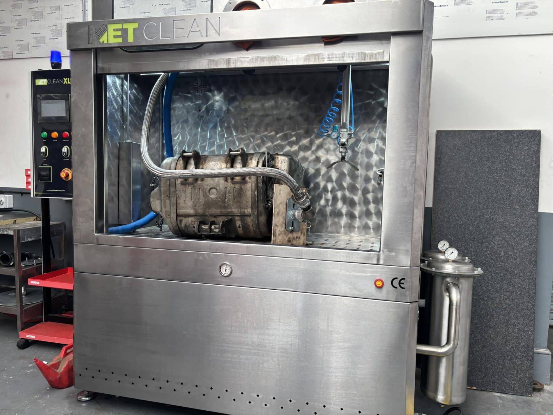 Bench Top vs Cabinet DPF Cleaning Guide - Mobile Eco Tuning